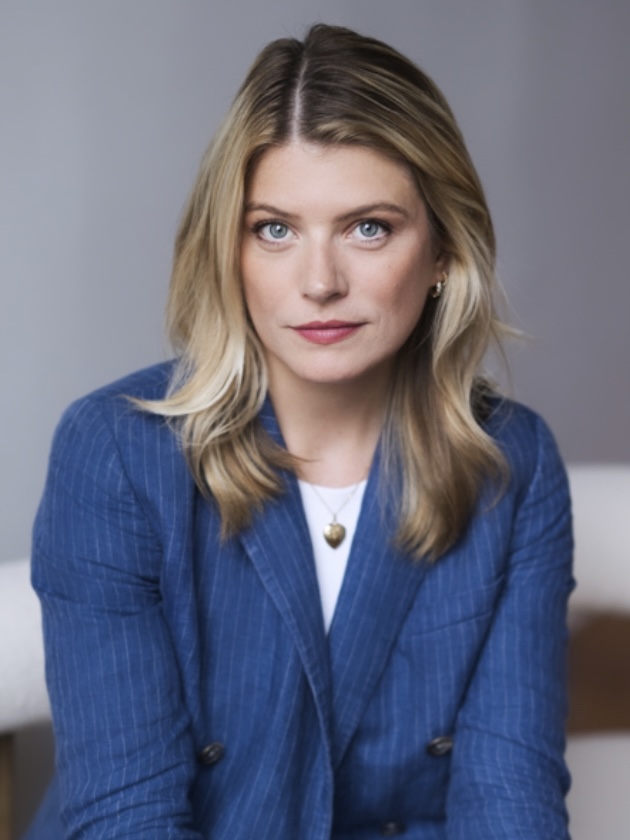 Contact – Alison Hall